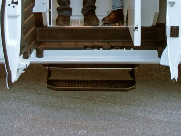 [PT-A-201] - 1997-2024 Chevrolet G-Series Side Step Assembly